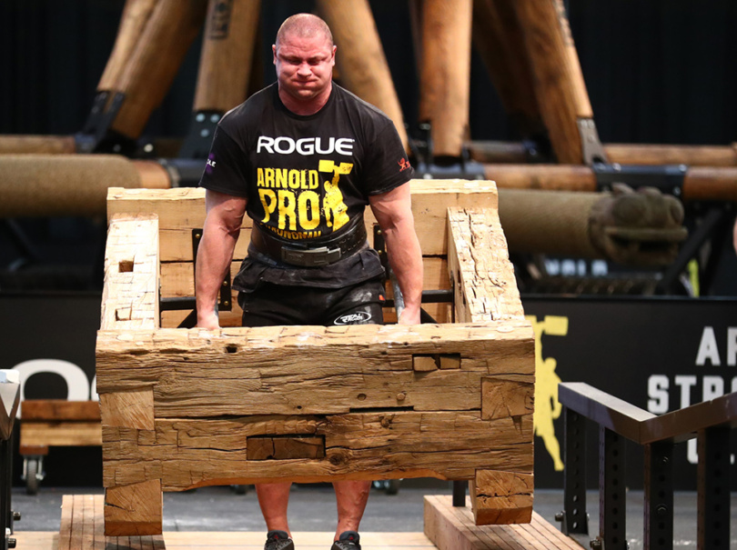 2020 Arnold Strongman Classic – Timber Carry | Recap | Rogue Canada
